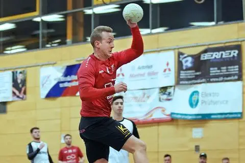 Handball-Bezirksoberliga: HSG Erbach mit Punktgewinn, HSG Rodenstein ...