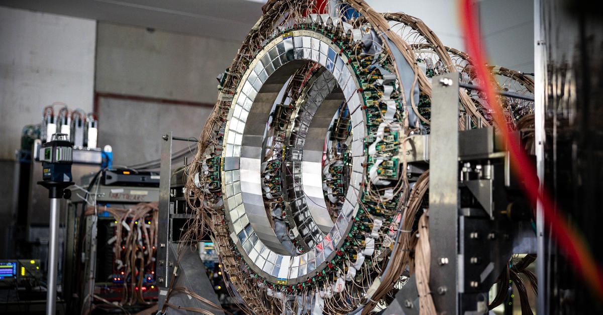 Neuer Master-Studiengang „Particle Accelerator Science“ startet im ...