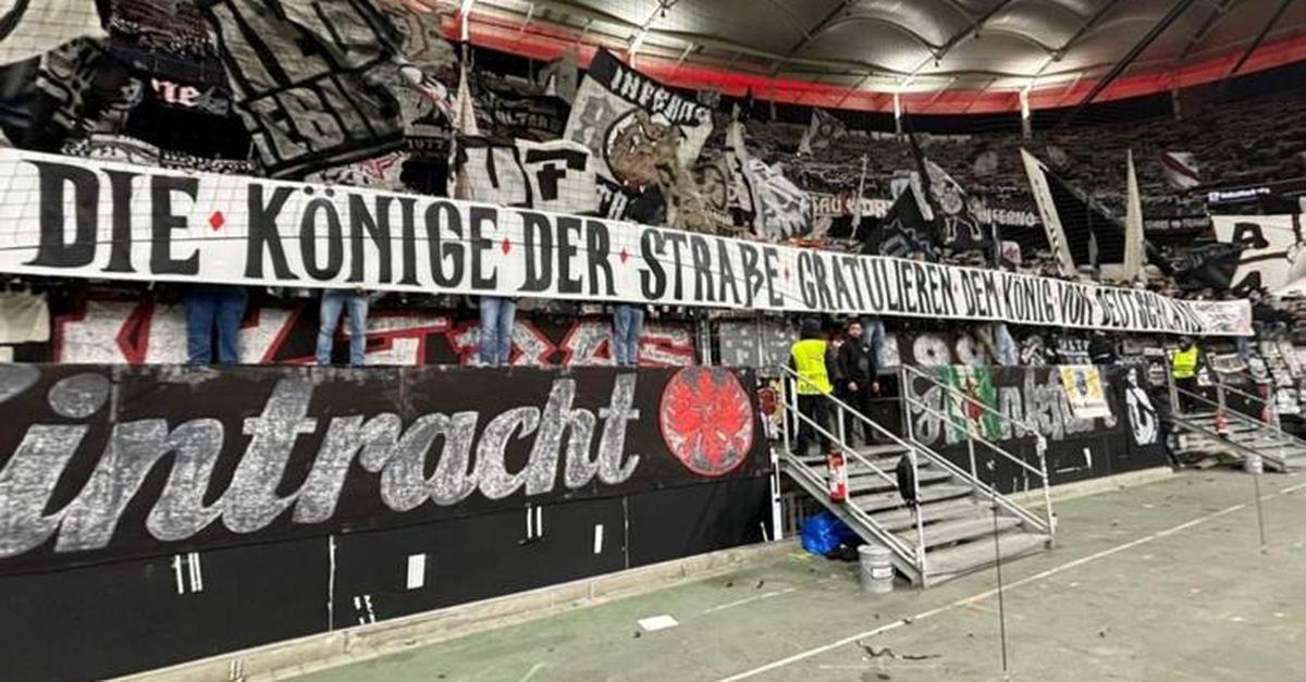 Eintracht-Fankurve feiert MMA-Champion Christian Eckerlin