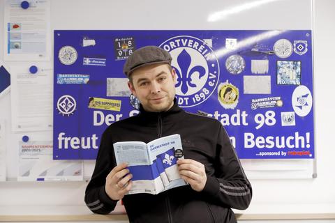 Eine Fußballfibel für die Lilien aus Darmstadt