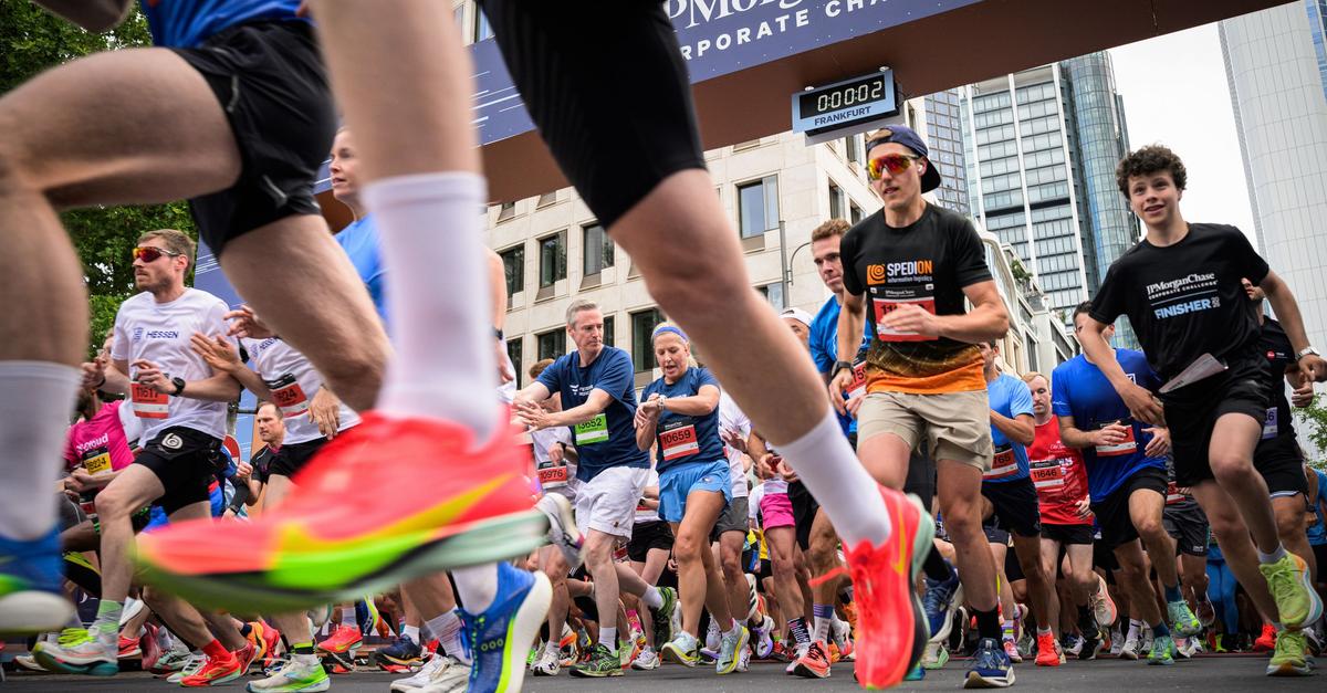 Rush Hour mal anders - Zehntausende bei Firmenlauf