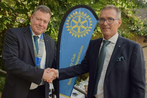 Stabwechsel beim Rotary-Club Bensheim-Heppenheim