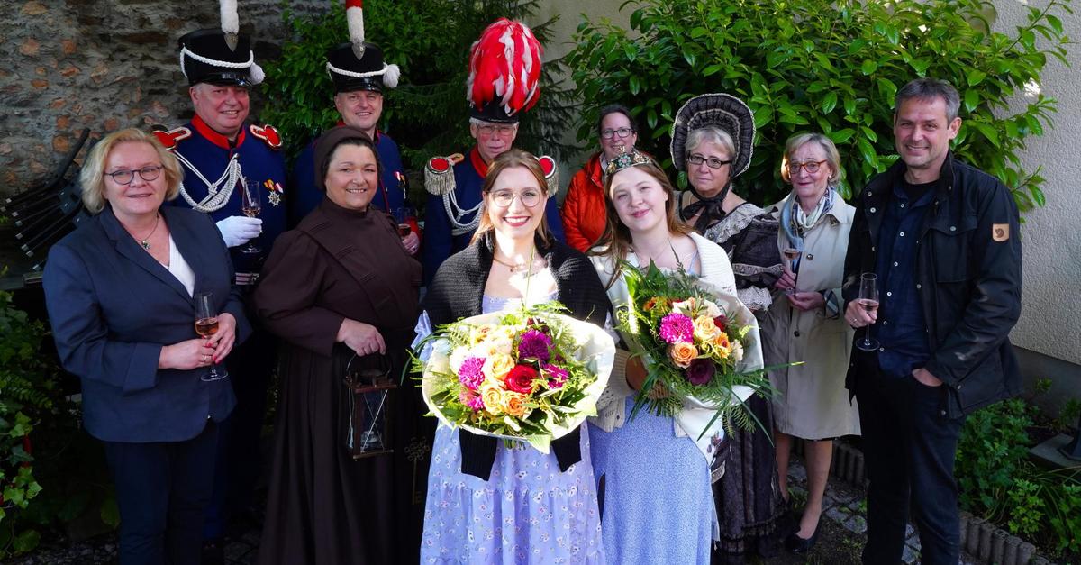 Bensheimer Blütenkönigin: Nadja I. aus Zell übernimmt die Krone