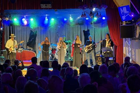 Bei der Ladies Night in Lampertheim stehen Frauen im Rampenlicht