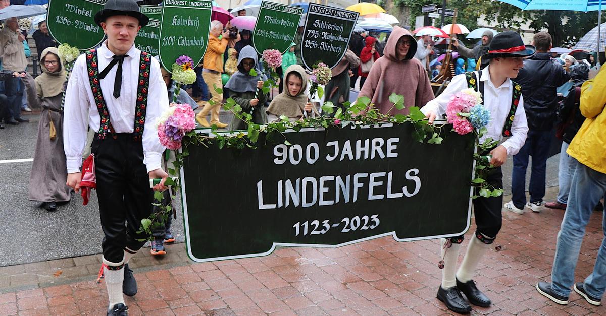 Lindenfelser feiern Jubiläum auch im Regen