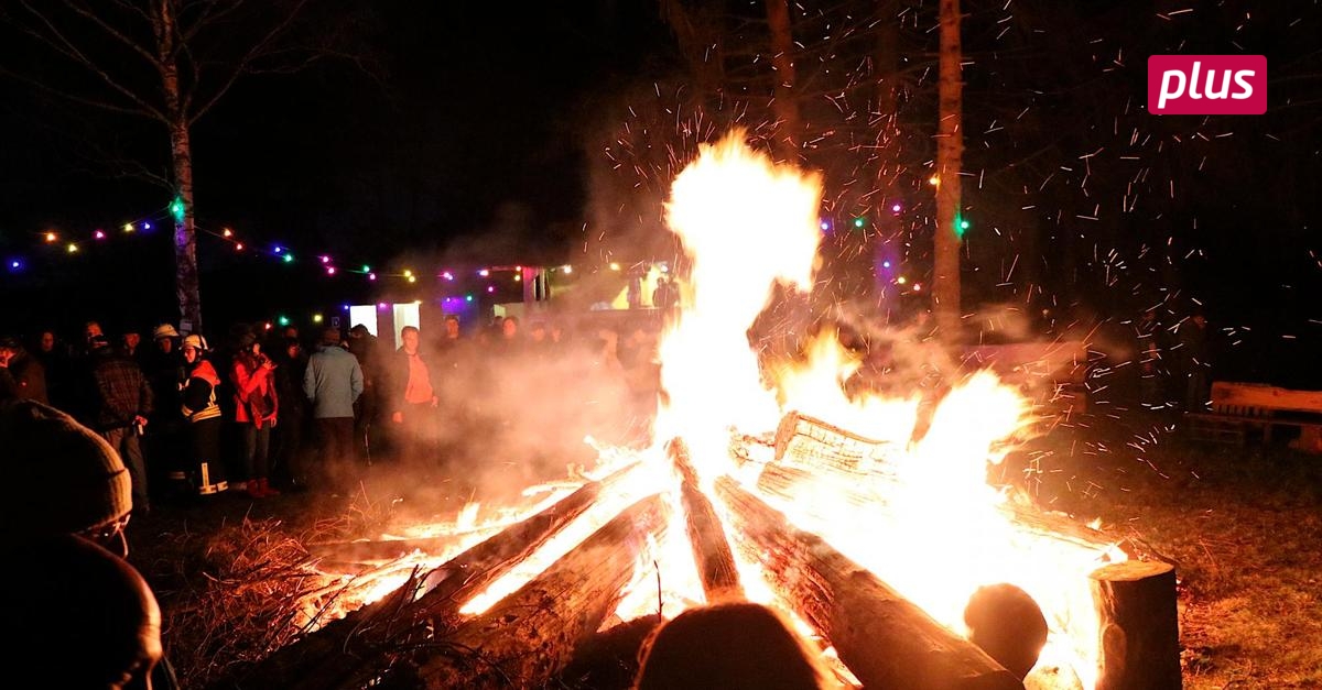 Lärmfeuer im Odenwald trotzen dem Regen | Echo Online