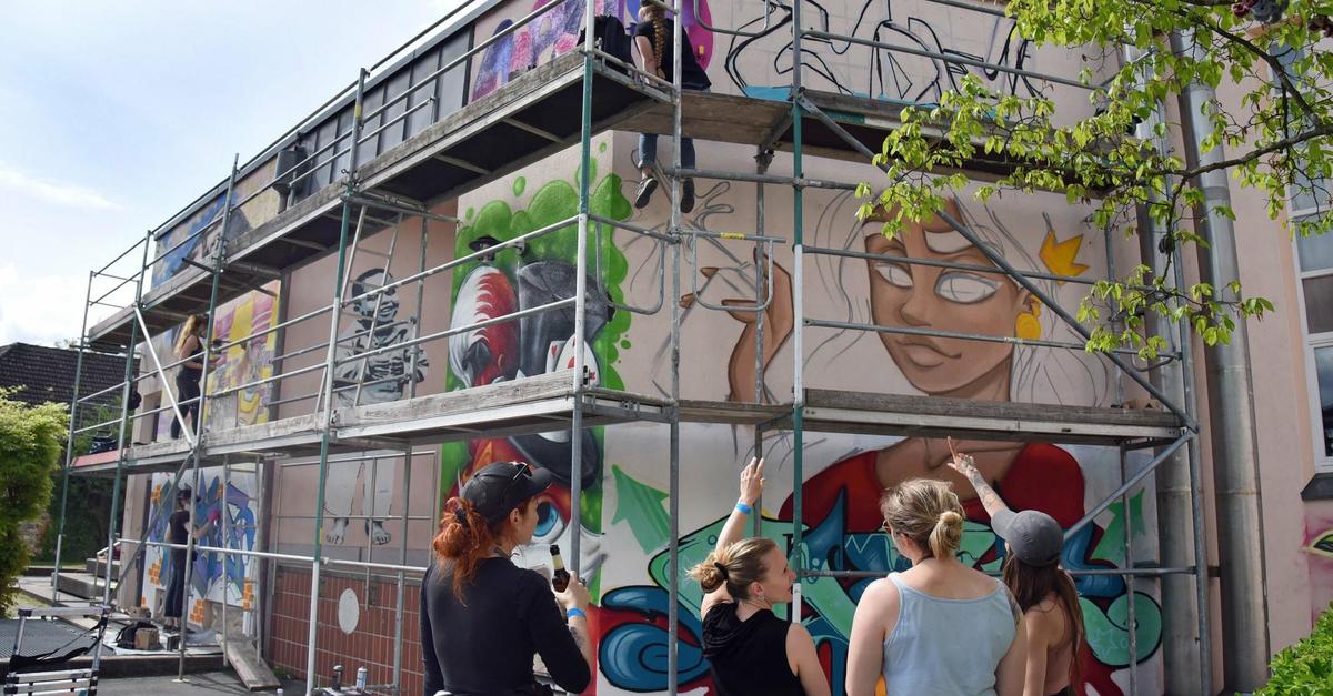 Kunst-Aktion in Babenhausen zieht Blicke auf sich
