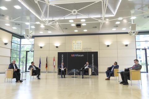 Wie schnitten die vier Landratskandidaten im Live-Talk ab?