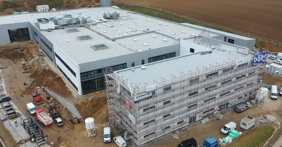 Datrons neuer Firmensitz: Baufortschritt auf Hochtouren