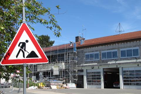 Feuerwehr Seeheim: Gebäudesanierung bewegt sich langsam auf die Zielgerade
