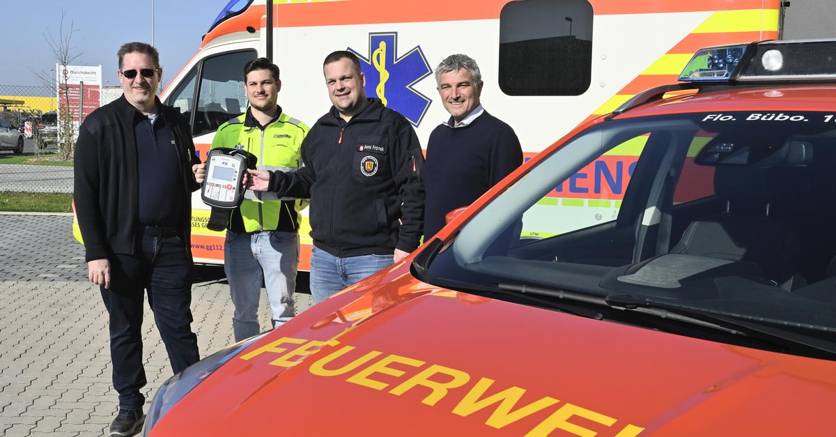 Neuer Defibrillator für die Büttelborner Feuerwehr