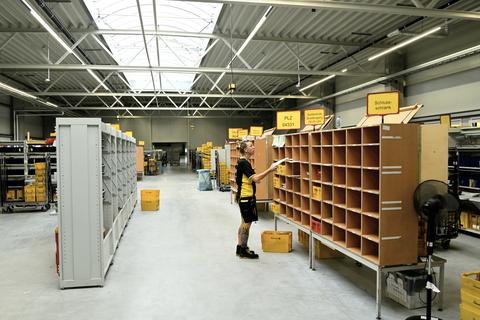 Büttelborn: Arbeit im neuen Verteilzentrum nimmt Fahrt auf