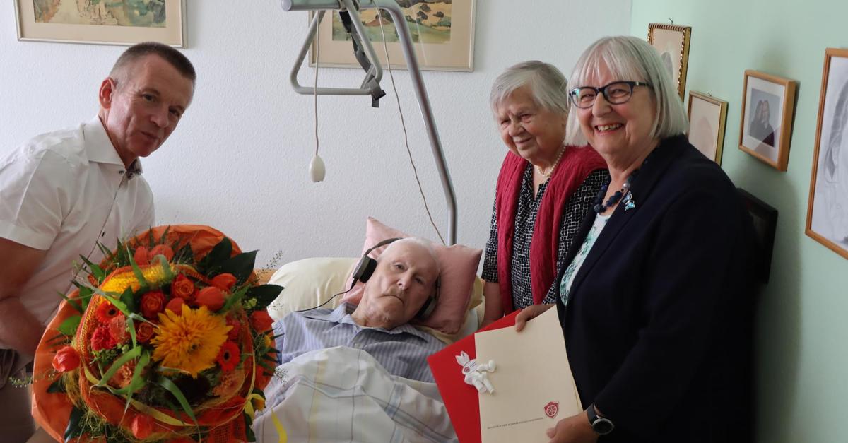 Gernsheimer Ehepaar feiert Kronjuwelenhochzeit