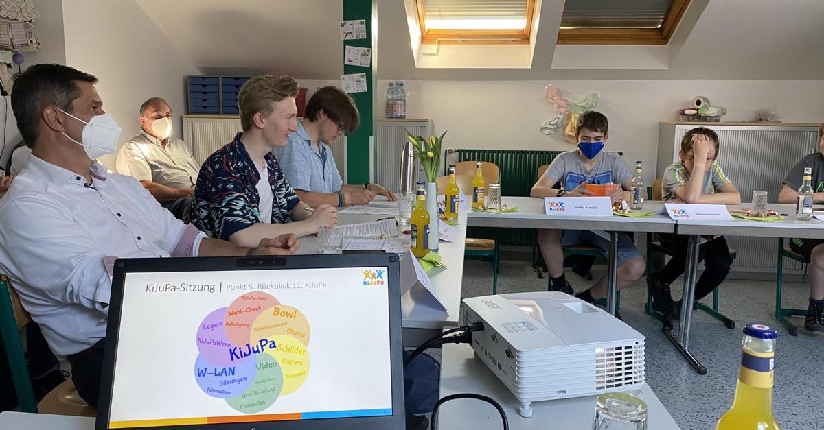 Neo Kohrs und Felix Neumann hören beim Nauheimer KiJuPa auf