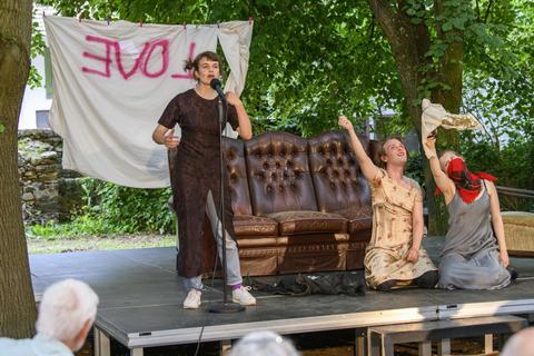 Büchner-Land-Festival in Leeheim: Performance zur Revolution