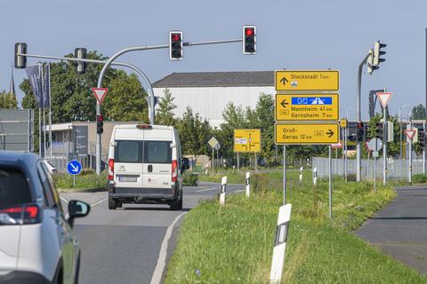 Bau des Kreisels in Stockstadt soll Mitte September beginnen