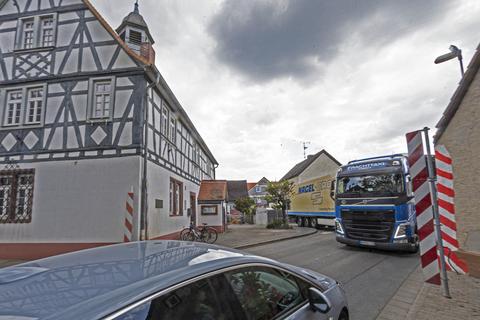 Lösung mit Pollern in Geinsheim wirkt