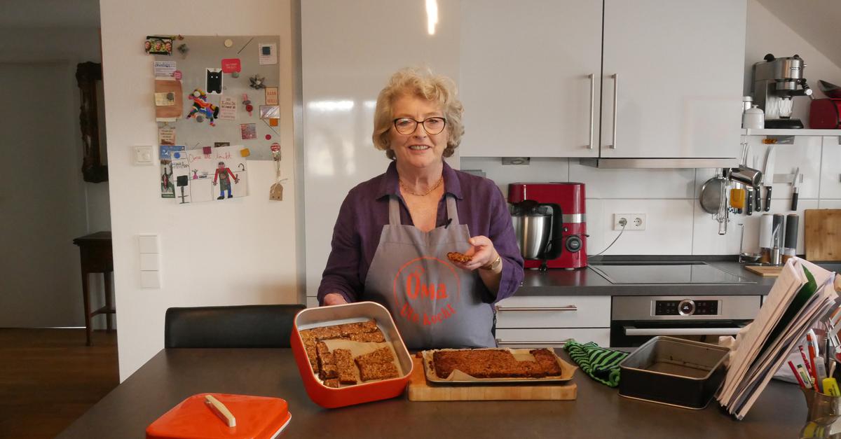 Oma Ute: So macht man knackige Müsliriegel selbst Oma Ute: So macht man knackige Müsliriegel selbst