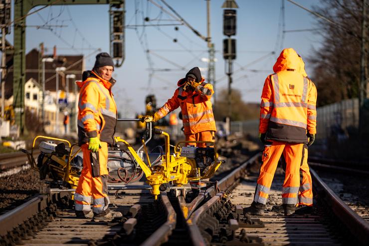 So laufen die Riedbahn-Bauarbeiten