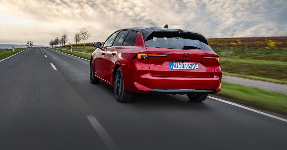 Neuer Opel Astra Sports Tourer Electric: Kombi mit Steckdose