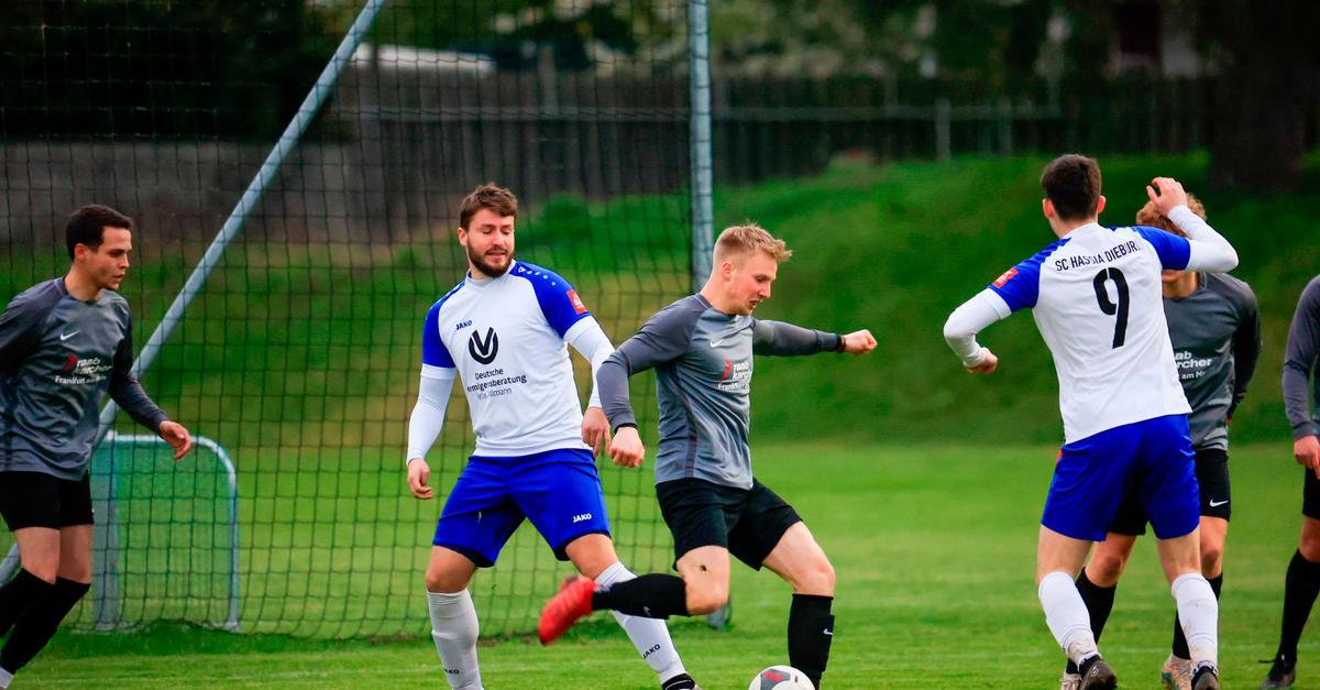 Locker ins Pokalfinale, aber lange ohne Pascal Bender