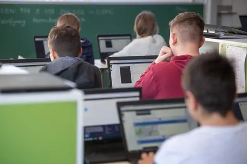 Rheinland-Pfalz führt Informatik als Schul-Pflichtfach ein